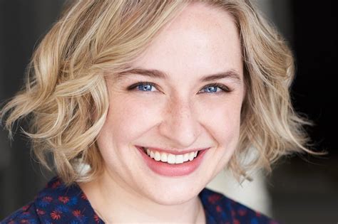 Actress Portfolio — Darcy Doyle