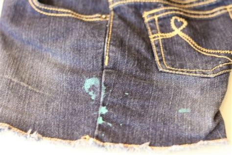 How To Remove Dried Paint From Clothing Quick And Easy