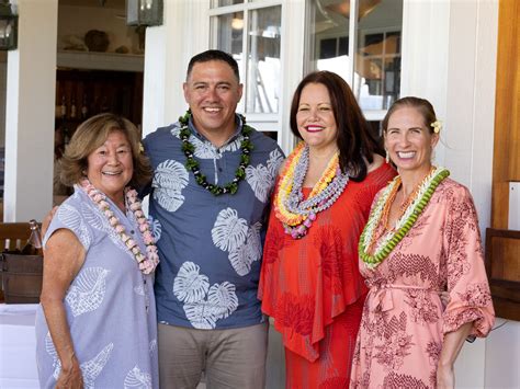 Congratulations To Amy Hanaialii Hula Grill Kaanapali