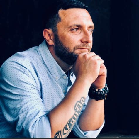 Признаки того что вы стали жертвой эмоционального шантажа Делают ли ваши близкие следующее