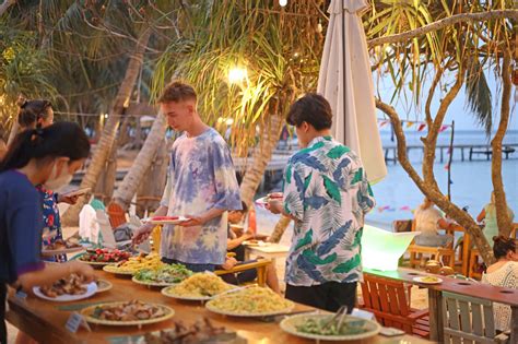 Groovy Grouper Boat Party And Island Bbq Buffet
