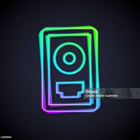 검은 색 배경에 격리 된 프레임 아이콘에서 빛나는 네온 라인 Cd 디스크 상 현대 의식 베스트 셀러 뮤지컬 트로피 벡터 공란에 대한 스톡 벡터 아트 및 기타 이미지 Istock