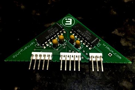 Dual Balanced Ternary Multiplexerdemultiplexer From Trc On Tindie