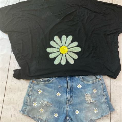 Tops Daisy On Black Tshirt Poshmark
