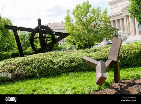 The National Gallery Of Art Sculpture Garden In Washington Dc Usa