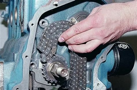 Как натянуть цепь ГРМ на ВАЗ 2107 своими руками. Замена башмака ...