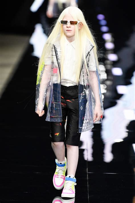 Marcelo Burlon County Of Milan Spring 2019 Menswear Photos Fashion Menswear Marcelo Burlon