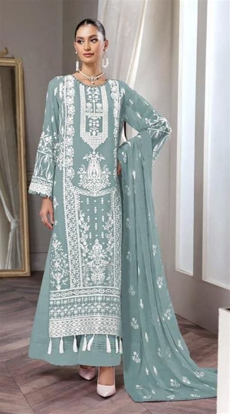 Pakistani Dress Design 2023 Pakistani Suits