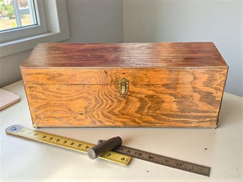 Vintage Carpenter Tool Chest Wooden Industrial Storage Box W Tray