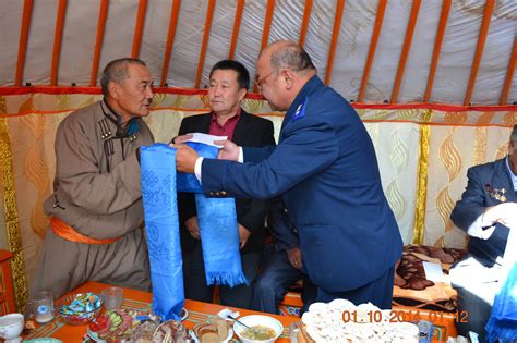 Ахмадууддаа гарын бэлэг Төв аймгийн Прокурорын газар