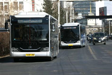 Автобусны буудлуудыг халаас зогсоолгүй болгож нийтийн тээврийн хэрэгслийг нэгдүгээр эгнээгээр