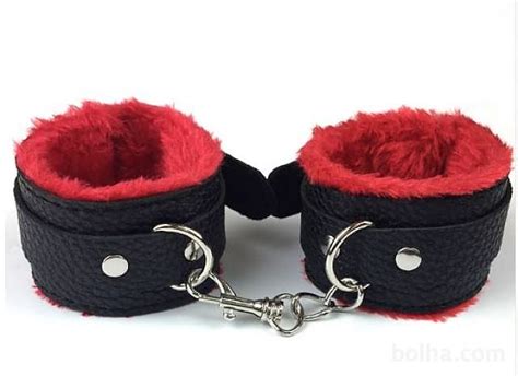 delni set EROTIČNIH PRIPOMOČKOV SEX SEXY