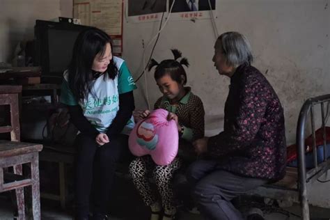 天使妈妈在行动 走访安徽大病患儿，让爱之暖流绵延不绝（三） 搜狐大视野 搜狐新闻
