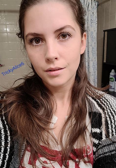 Lets Head To Bed Rbrunette