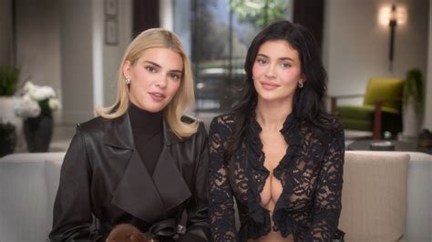 Kylie Jenner Shares Exact Boob Job Details Hope This Helps