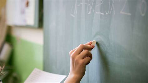 National 5 Maths Questions Working With And Factorising Algebraic Expressions National 5