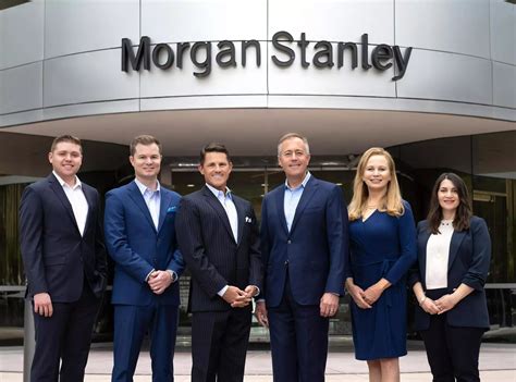 Cú Hạ Lãi Suất Lịch Sử Dự Báo Mới Nhất Từ Morgan Stanley And Deutsche Bank