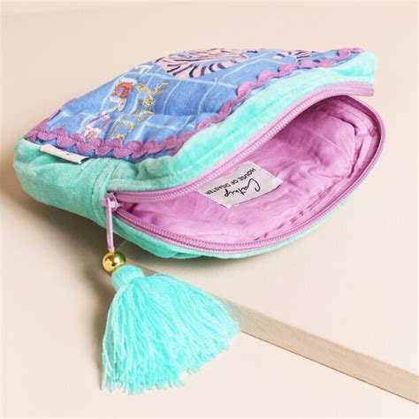 Catnip Youre Fierce Makeup Bag House Of Disaster Lisa Angel