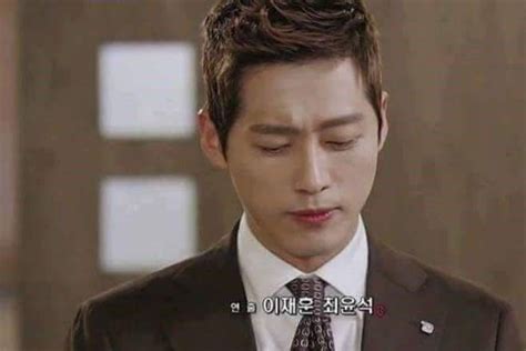 사적 감정을 가지고 대본쓰는 작가 에펨코리아