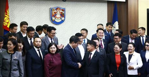 Аймаг нийслэл сум дүүргийн ИТХ ын сонгууль Аравдугаар сард болно · Dorgio Mn