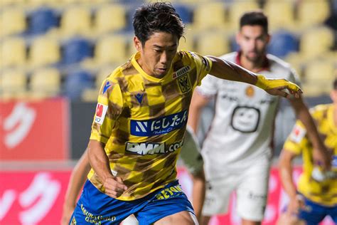 今もドルトムントファンを笑顔にする 香川真司の復活に独メディア注目流れが変わった フットボールゾーン