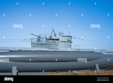 Ein Altes Uboot Der Deutschen Kriegsmarine Am Strand Von Laboe Das Auch Besichtigt Werden Kann