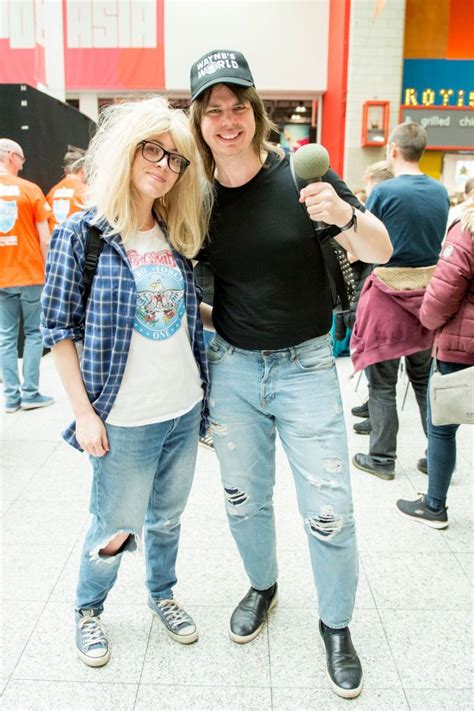 83 Best Couples Halloween Costume Ideas For 2024