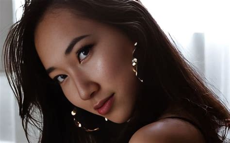 Luna Okkos Onlyfans From Fashion Model To Behind The Paywall Curator