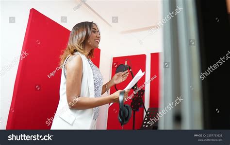 Voice Over Script Images Stock Photos D Objects Vectors Shutterstock
