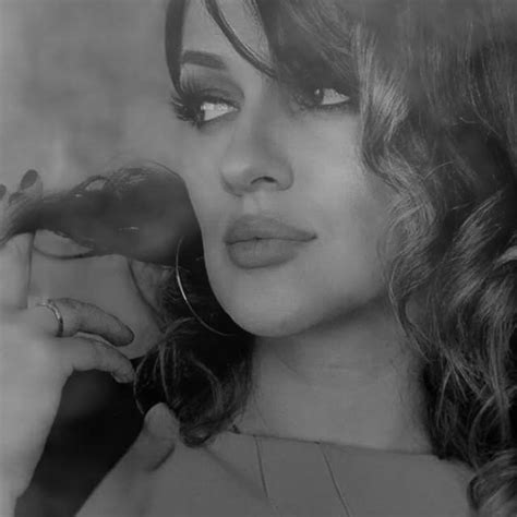 Yaa Maika Threads Say More