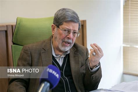 مصوبه افزایش ظرفیت پزشکی کارشناسی نشده است بی‌سوادی را برای عوام فریبی ترویج می‌کنیم ایسنا