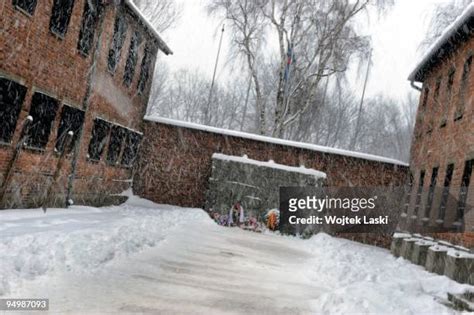 Execution Block Photos And Premium High Res Pictures Getty Images