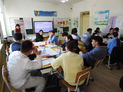 Хариуцлагатай сонгогч оролцооны сургалтыг Улсын тэргүүний Хутаг Өндөр