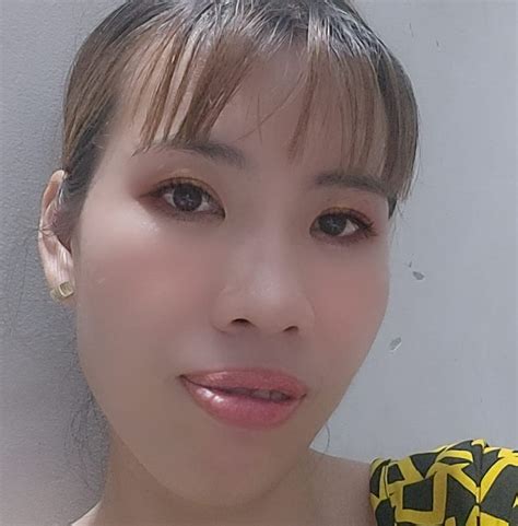 Kem Boby Trứng Vàng Cao Cấp Trắng Nhanh