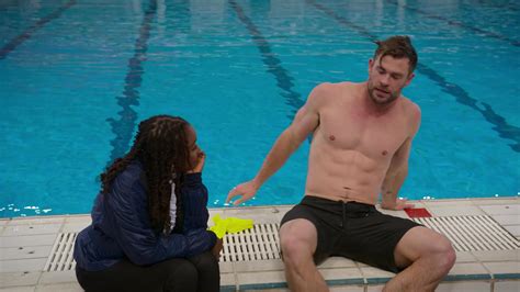 Auscaps Chris Hemsworth Shirtless In Limitless With Chris Hemsworth Stress Proof