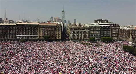 Marcha Por La Democracia Así Fue La Concentración En El Zócalo De La
