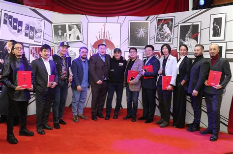 Монголын анхны график романы нээлт боллоо ТАС МН