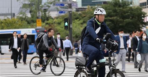 자동차 운전면허대장에 자전거 중앙선 침범법원 삭제