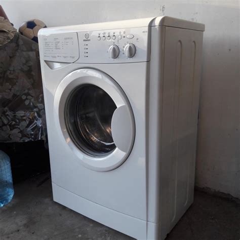 Индезит 105 Стиральная машина Indesit Wisl 105 Инструкция на русском Как пользоваться