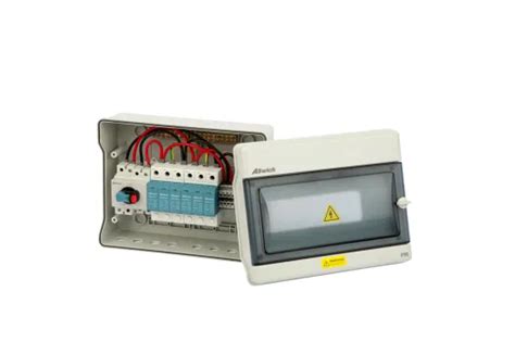 IP65 DC 4 String PV Combiner Box For Solar PV Arrays Solar Combiner Box DC Solar Junction Box