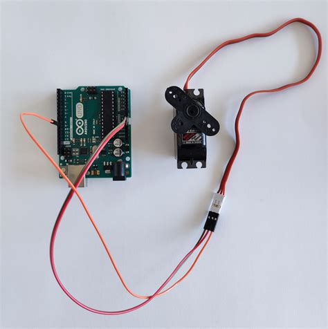 Servo Setup Werkstätten Design Film Kunst