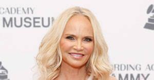 Kristin Chenoweth Body Measurements Height Weight Bra Size Shoe Size