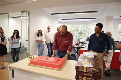 Our Ceo Prashant Poduval Cutting The Cake Of Hamburg Süd 150 Years