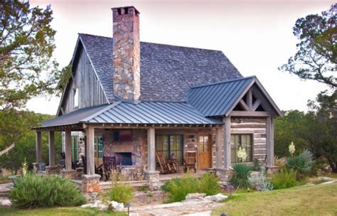 17 Beautiful Rustic Exterior Design Ideas