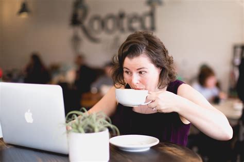 23 Creating In Canva With A Certified Canva Expert The Profitable