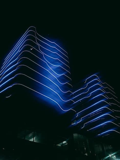 Premium Photo Building Night