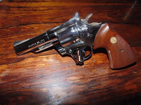 Do You Change Your Grips Colt Forum