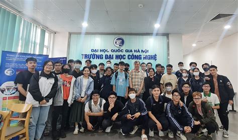 Uet Thúc đẩy Môi Trường Học Tập Quốc Tế Với Giảng Viên đến Từ Trường Đh Paris Saclay Pháp