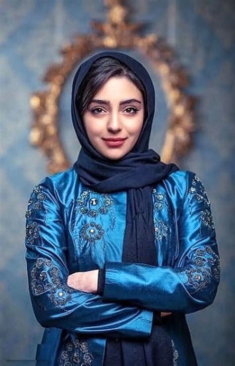 حمله آدم‌فضایی‌ها در ژاپن به هستی مهدوی فیلم