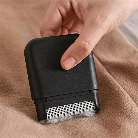 Fabric Lint Remover Manual Sticky Lint Roller Trimmer Household Winter Coat Shaver Fuzz Hairball